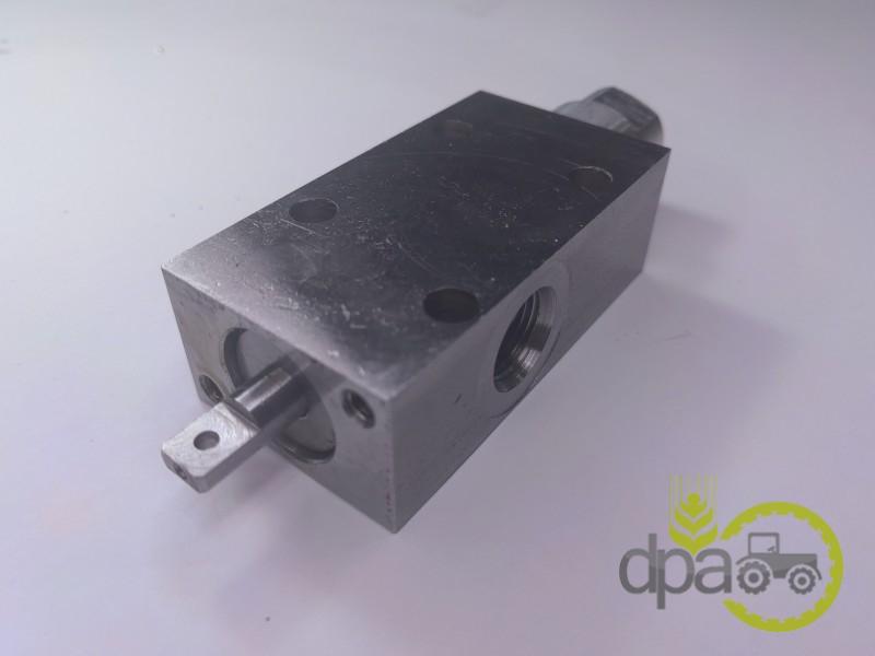 Distribuitor hidraulic John Deere QTP AL34593 1000ron - Piese tractor